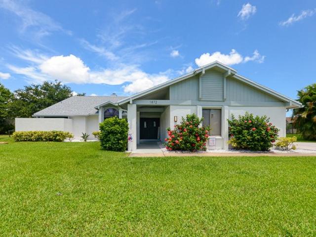 1872 SE Elrose St, Port Saint Lucie, FL 34952