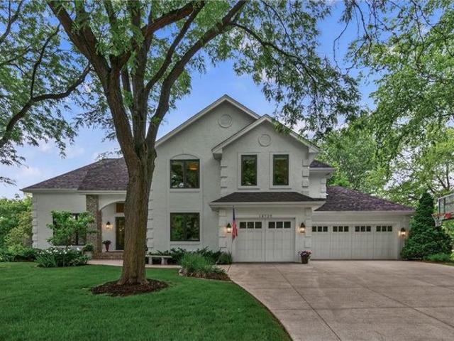 1872 th Ave N, Plymouth, MN 55447