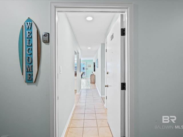 1872 WEST BEACH Boulevard B106