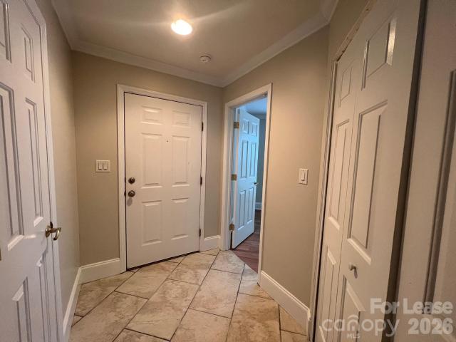 18733 Vineyard Point Lane