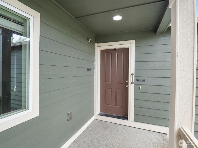 18734 th Lane E