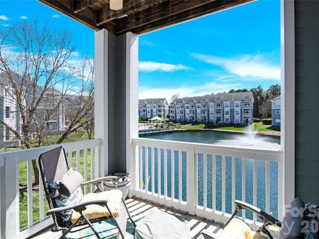 18736 Nautical Dr Apt 203, Cornelius, NC 28031
