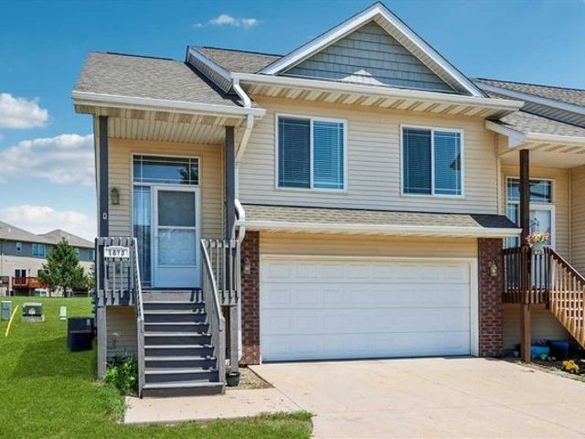 1873 Goose Lake Cir, North Liberty, IA 52317