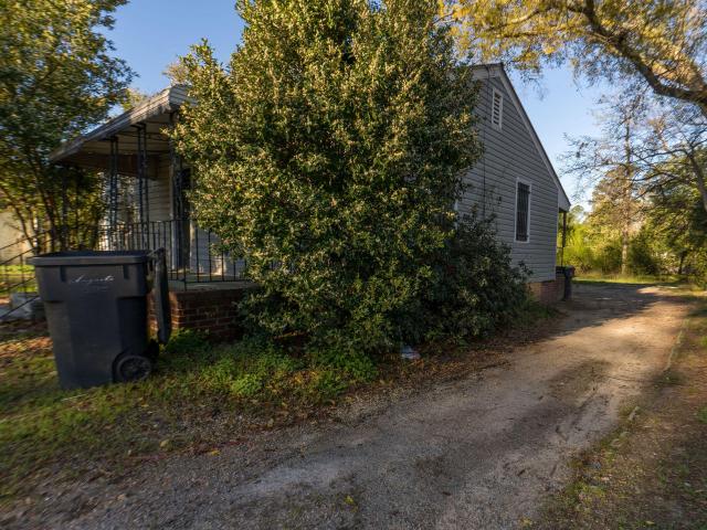 1873 Kissingbower Road
