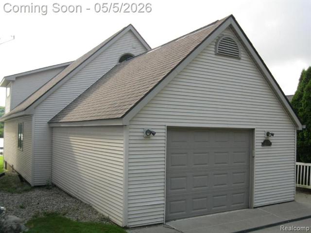 1873 lakeview lane