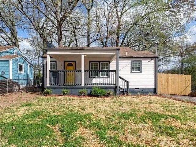 1873 Phillips Ave, East Point, GA 30344