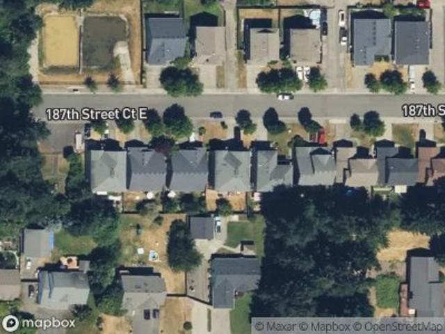 187th Street Ct E