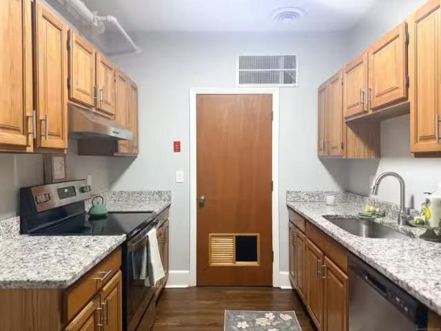 187 203 Bank Street, New London, CT 06320