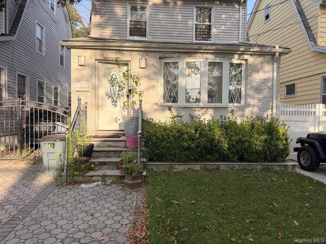 187 22 Keeseville Ave, Saint Albans, NY 11412