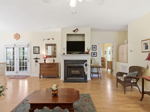 187 Buckaroo Drive