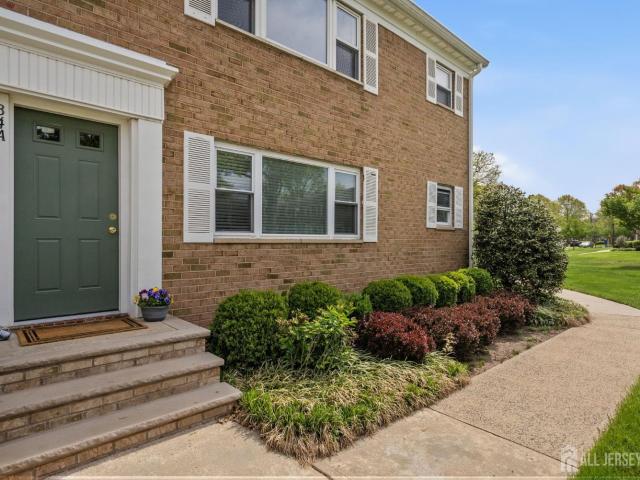 187 Evergreen Road 4A