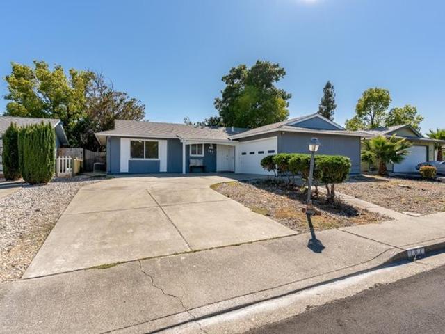 187 Isle Royale Cir, Vacaville, CA 95687