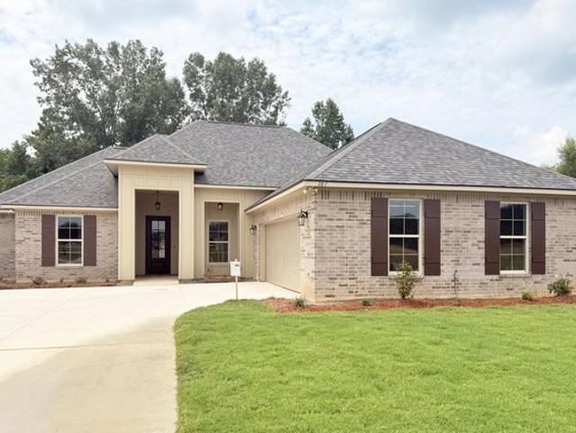 187 Lessie Dr, Stonewall, LA 71078