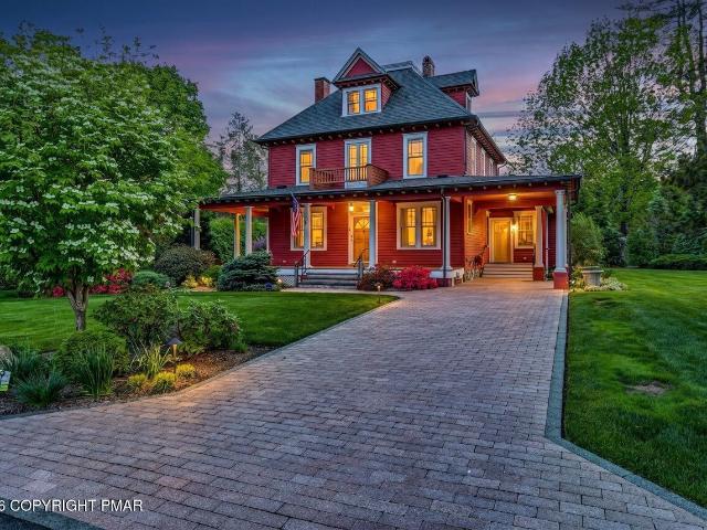 187 Minisink Avenue