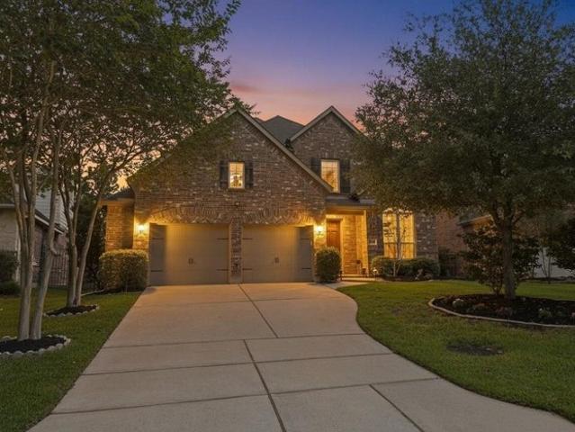 187 N Vershire Cir, The Woodlands, TX 77354