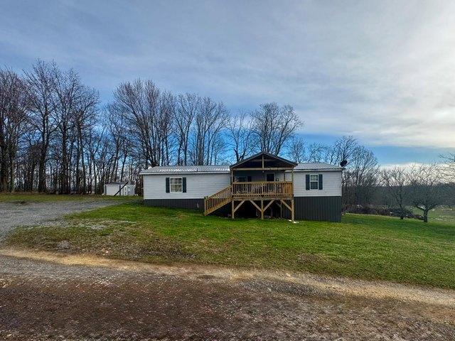 187 Sand Trap Rd, Nettie, WV 26202