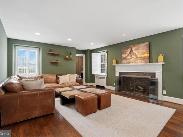 187 Summit Lane