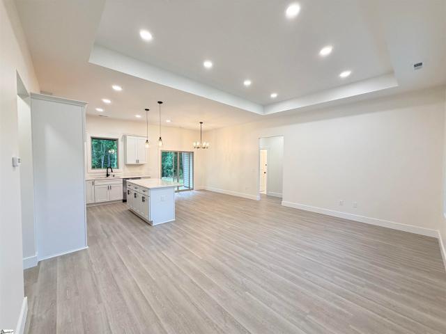 187 Susans Road