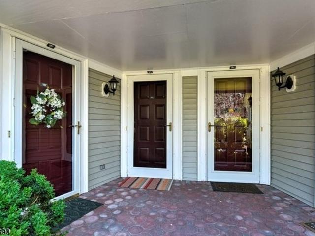 187 Terrace Dr Unit 187, Chatham Township, NJ 07928