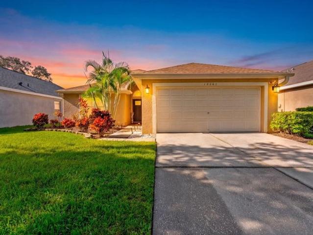 18843 Maisons Dr, Lutz, FL 33558