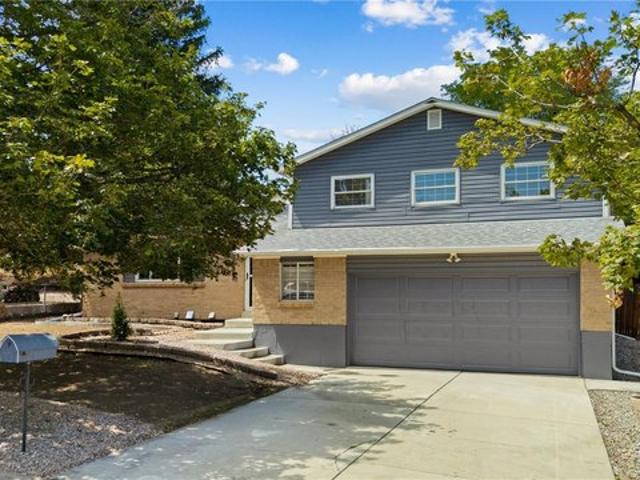 18844 E Cornell Ave, Aurora, CO 80013