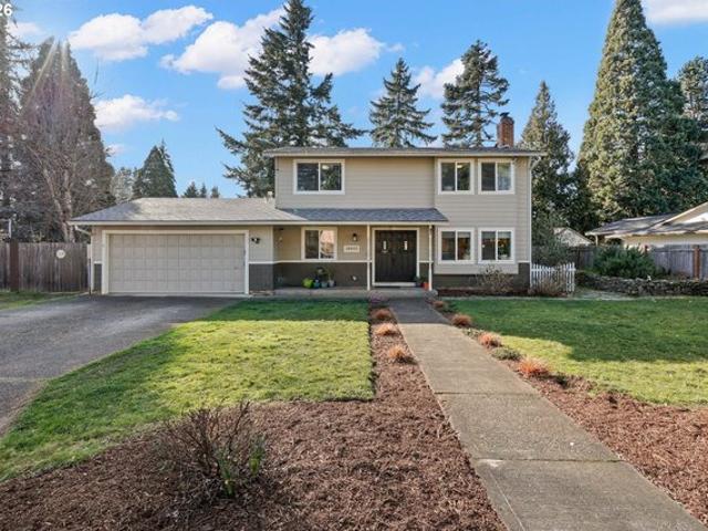 18845 Allegheny Dr, Oregon City, OR 97045