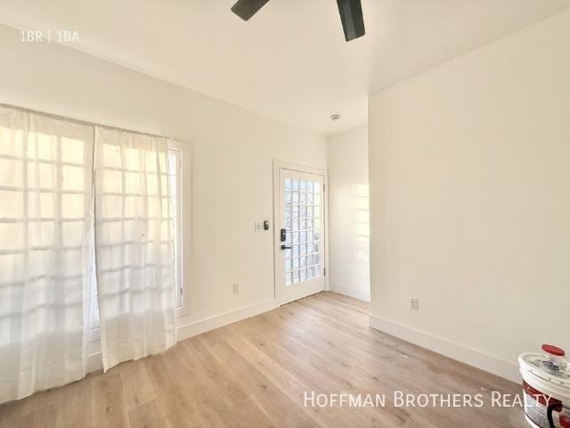 1182 1/2 N Edgemont St Los Angeles, CA 90029