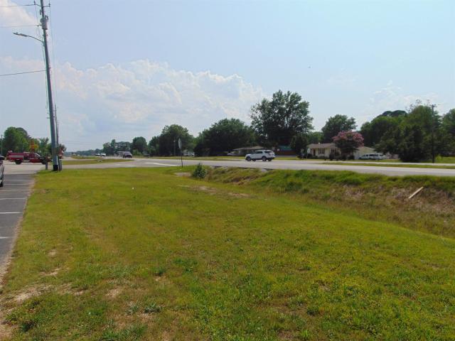 1884 George Wallace Hwy