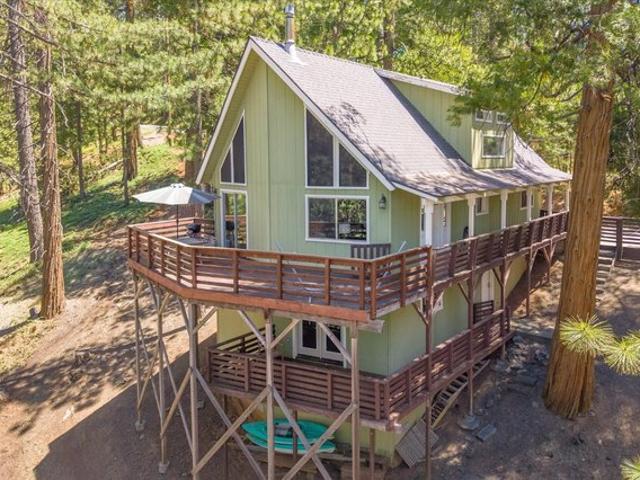 1884 Pine Cone Dr, Arnold, CA 95223