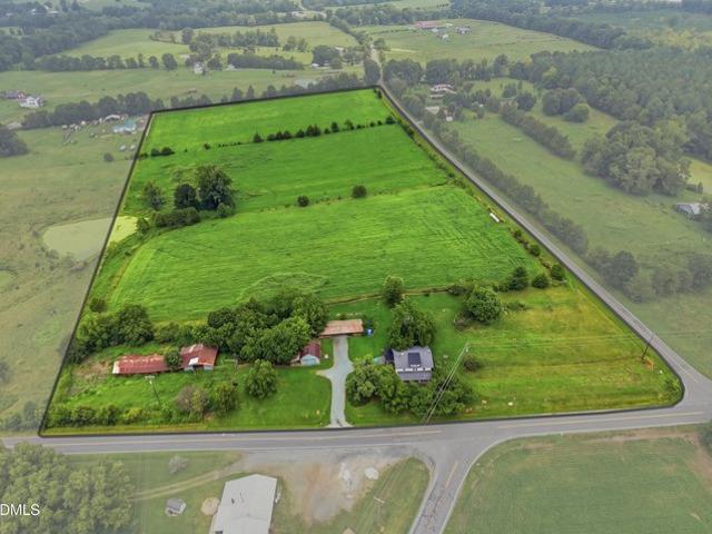 1884 Silk Hope Liberty Rd, Siler City, NC 27344