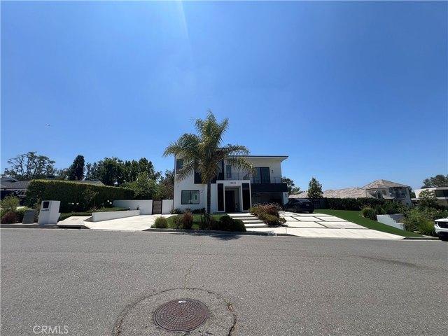 18852 Canyon Crest Dr, Villa Park, CA 92861