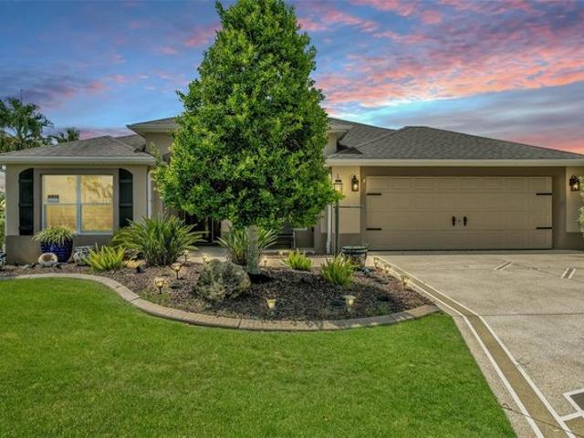 1885 Oakcrest Path, The Villages, FL 32162