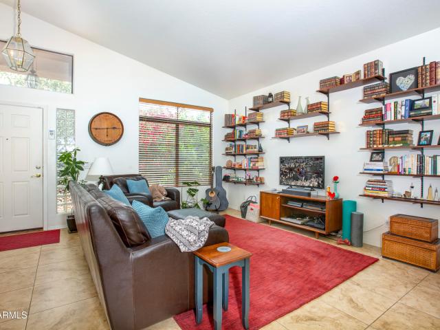 1885 E Drake Dr, Tempe, AZ 85283 | MLS #7009 | Compass