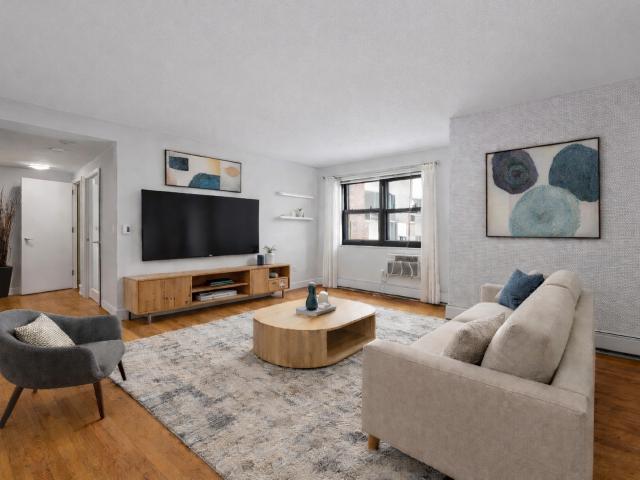 1885 Lexington Avenue, New York, NY