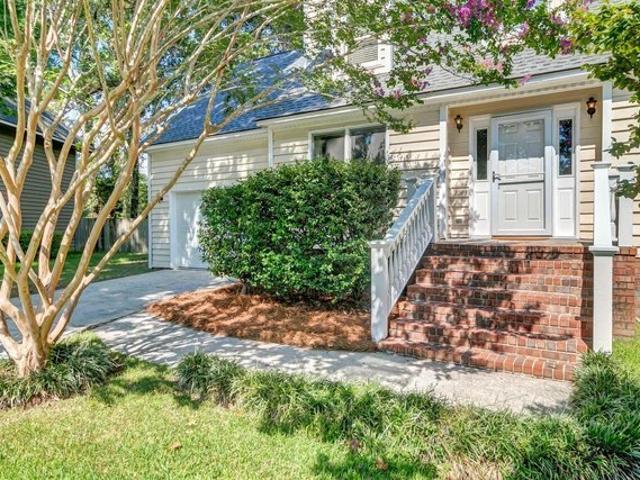1885 Paddy Pl, Charleston, SC 29407