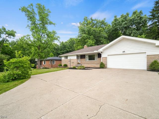 1885 W Sprague Road