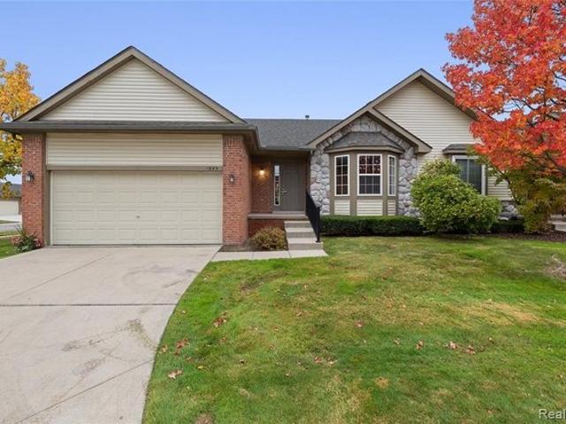 1885 Wexford Cir, Superior Township, MI 48198