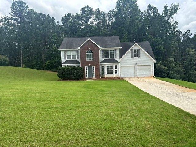 1885 Winding Crossing Trl, Fairburn, GA 30213