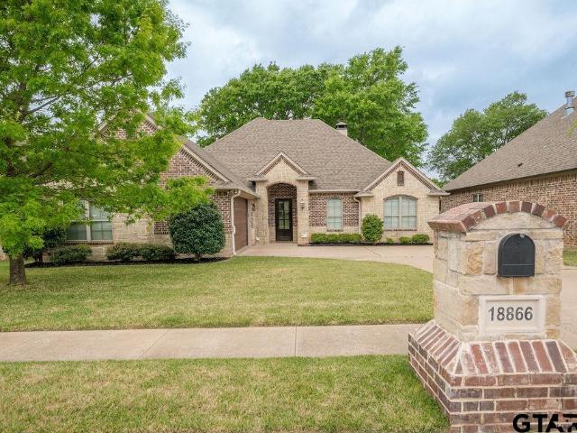 18866 Spanish Oak Ct, Flint, TX 75762 | MLS #26004 | Compass