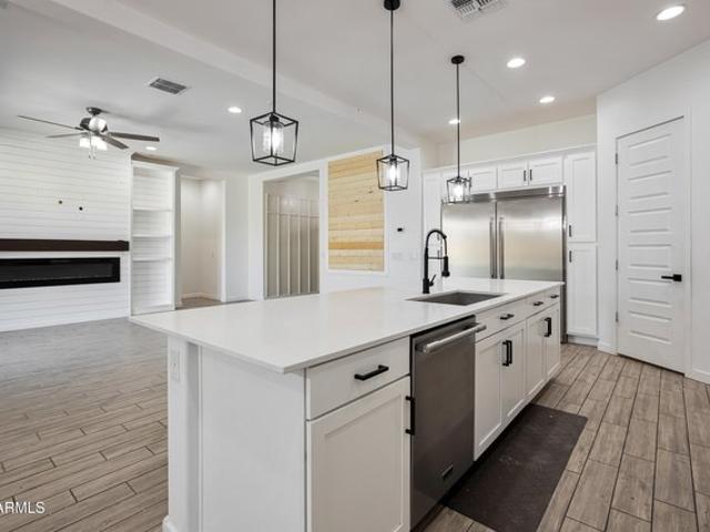 18868 W Laurel Ln, Surprise, AZ 85388