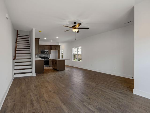 1886 Cotton Way