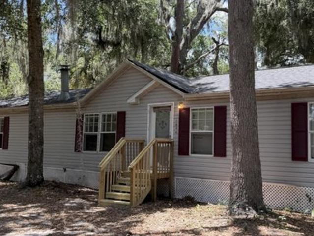 1886 County Road 308, Crescent City, FL 32112