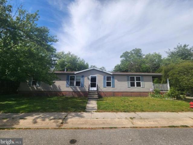 1887 N Delsea Dr #135, Vineland, NJ 08360