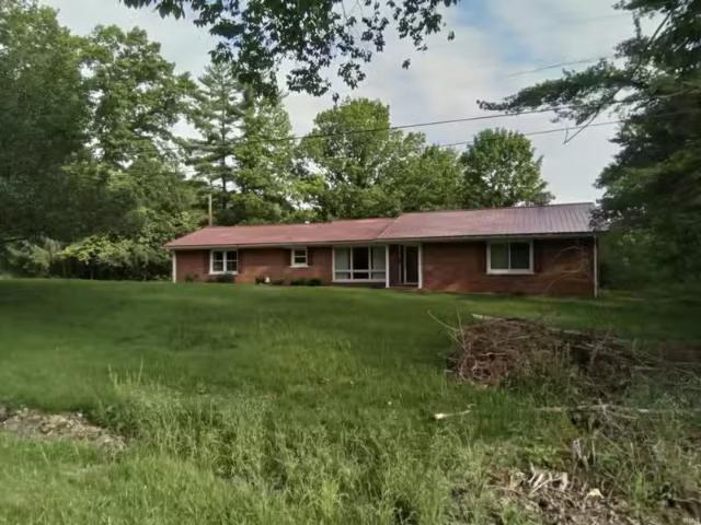 1887 N STATE ROAD 65, PRINCETON, IN 47670 Single Family Reside.