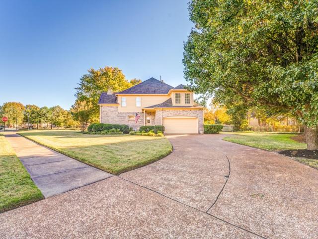 1887 almadale lake dr