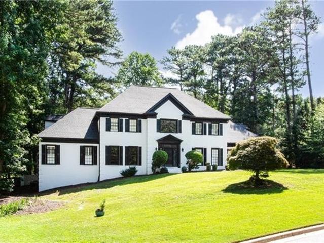 1887 Chedworth Ct, Stone Mountain, GA 30087