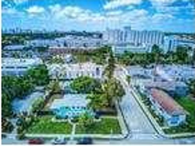1887 Hyde Park St #6, Sarasota, FL 34239