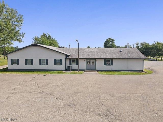 1887 W Beech St, Alliance, OH 44601