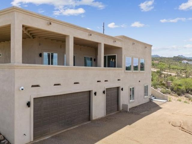 1888 N El Moraga Dr, Tucson, AZ 85745