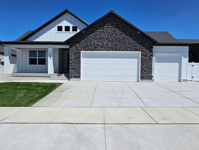 1888 N Mantle Way Unit 420, Tooele, UT 84074